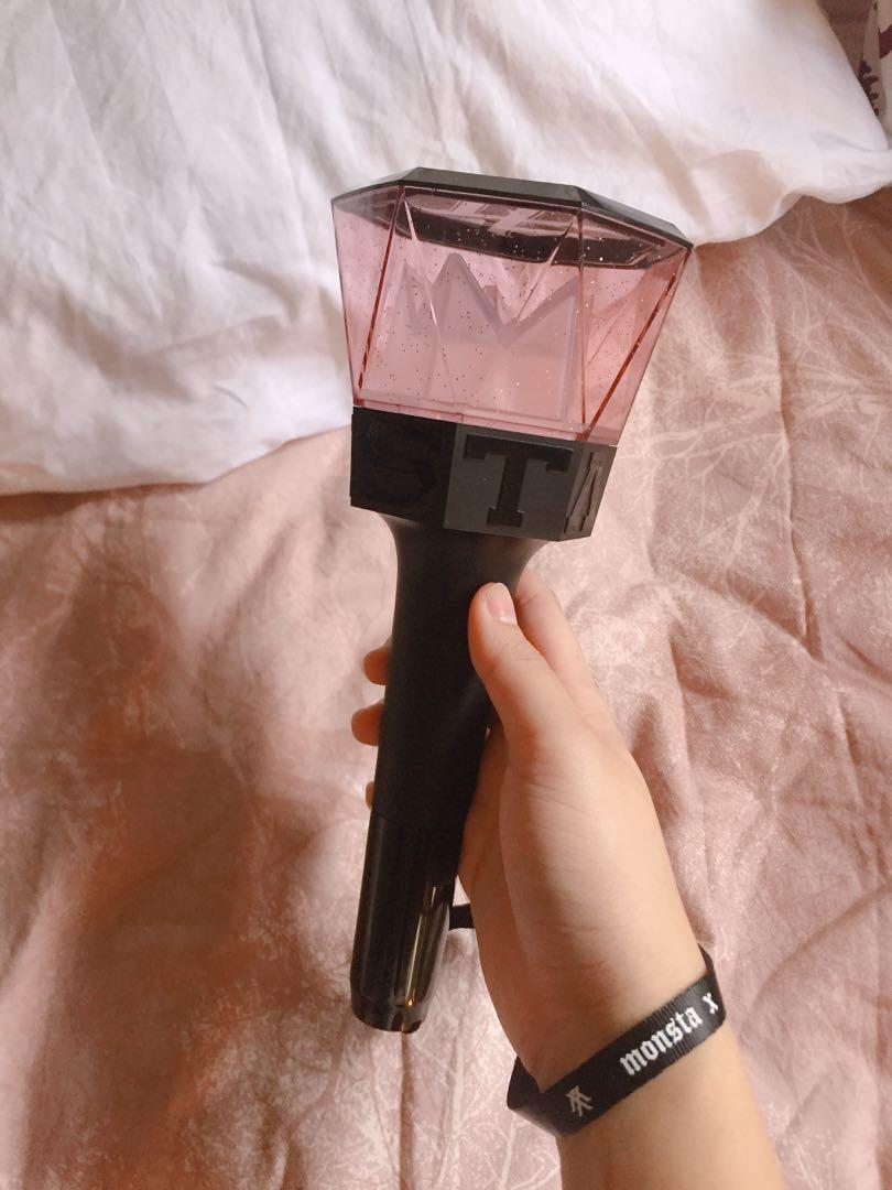 monsta x lightstick, Hobbies & Toys, Memorabilia & Collectibles, K-Wave ...
