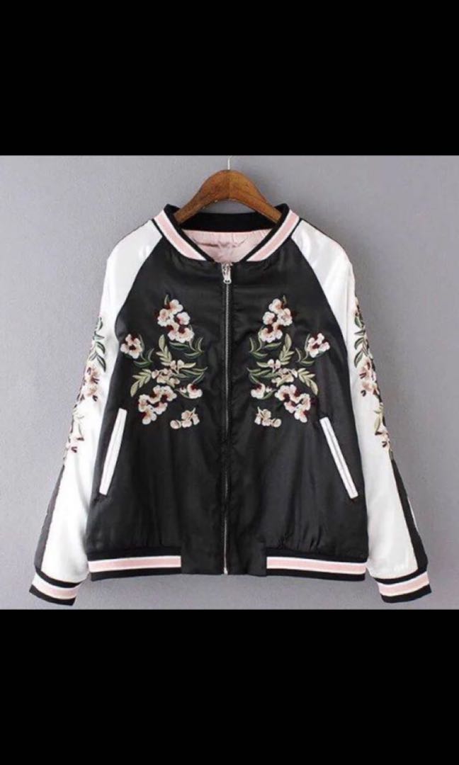 REVERSIBLE SAKURA BASEBALL JACKET, Women's Fashion, Coats, Jackets and ...