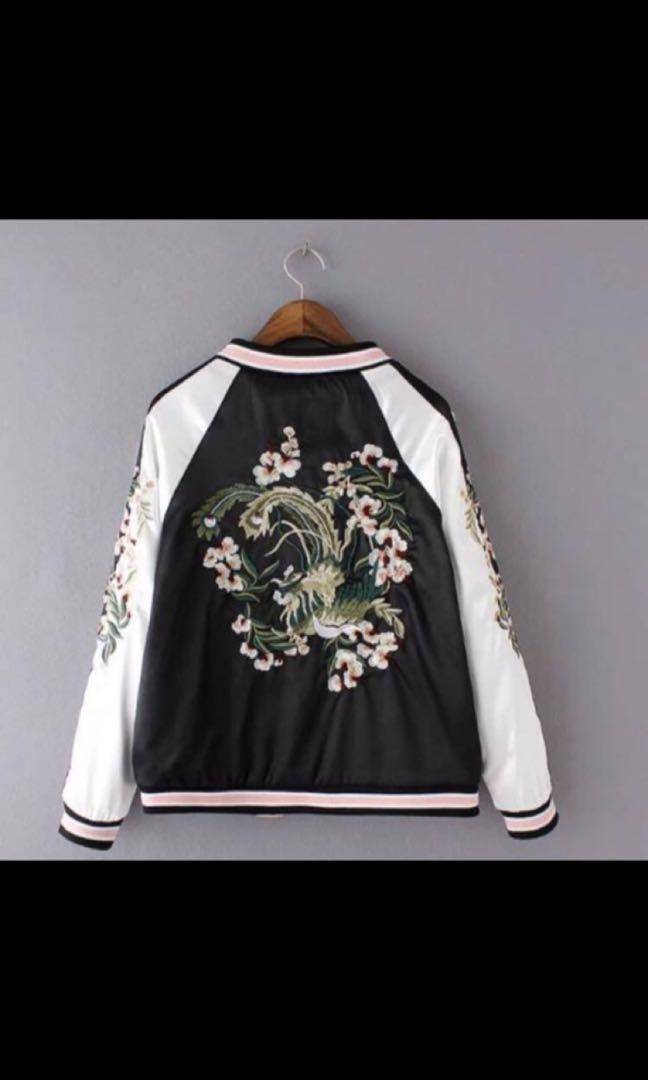 REVERSIBLE SAKURA BASEBALL JACKET, Women's Fashion, Coats, Jackets and ...