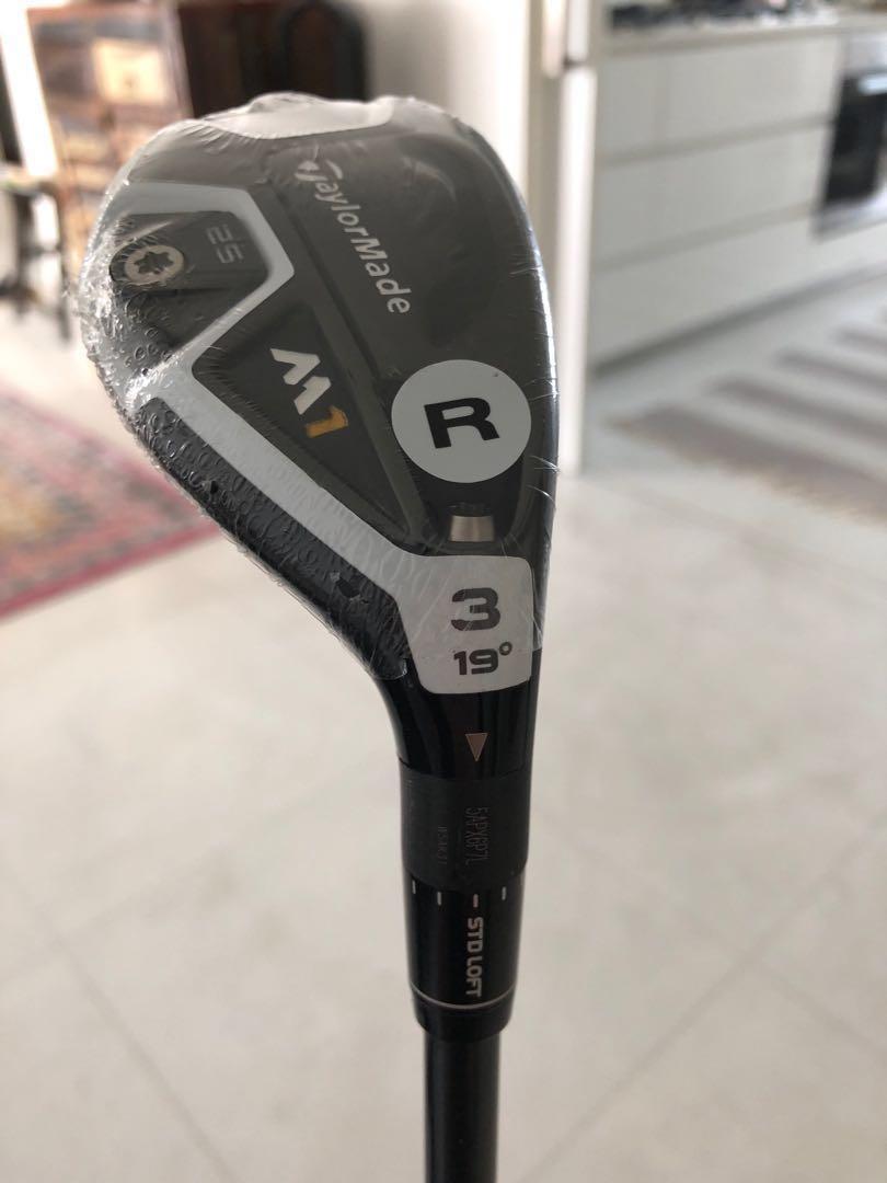Taylormade Rescue wood, Sports Equipment, Sports & Games, Golf on Carousell