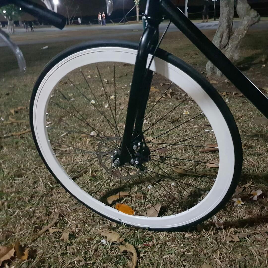 Used mint condition fixie with disc brakes., Sports Equipment, Bicycles ...