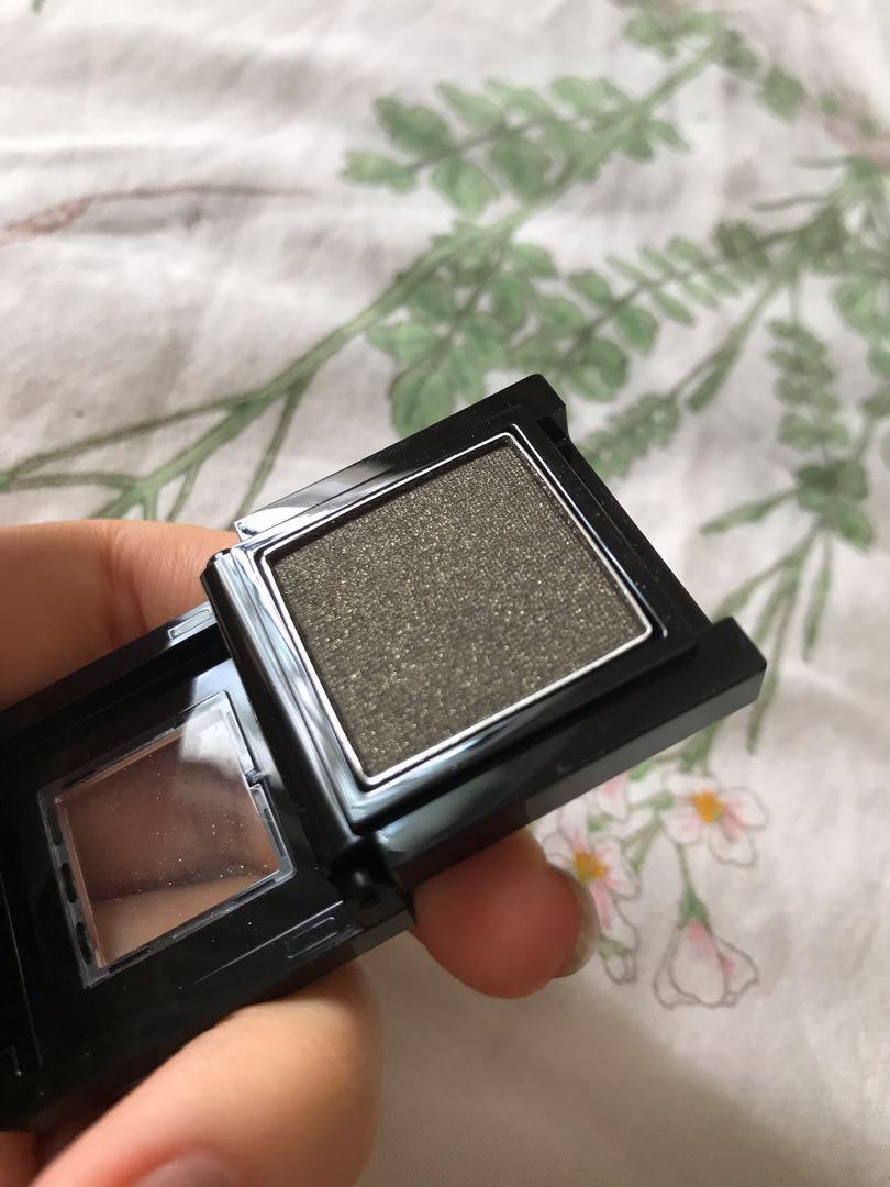 Visee Avant Single Eye Color #027 Night Moss, Beauty & Personal Care, Face, Makeup on Carousell