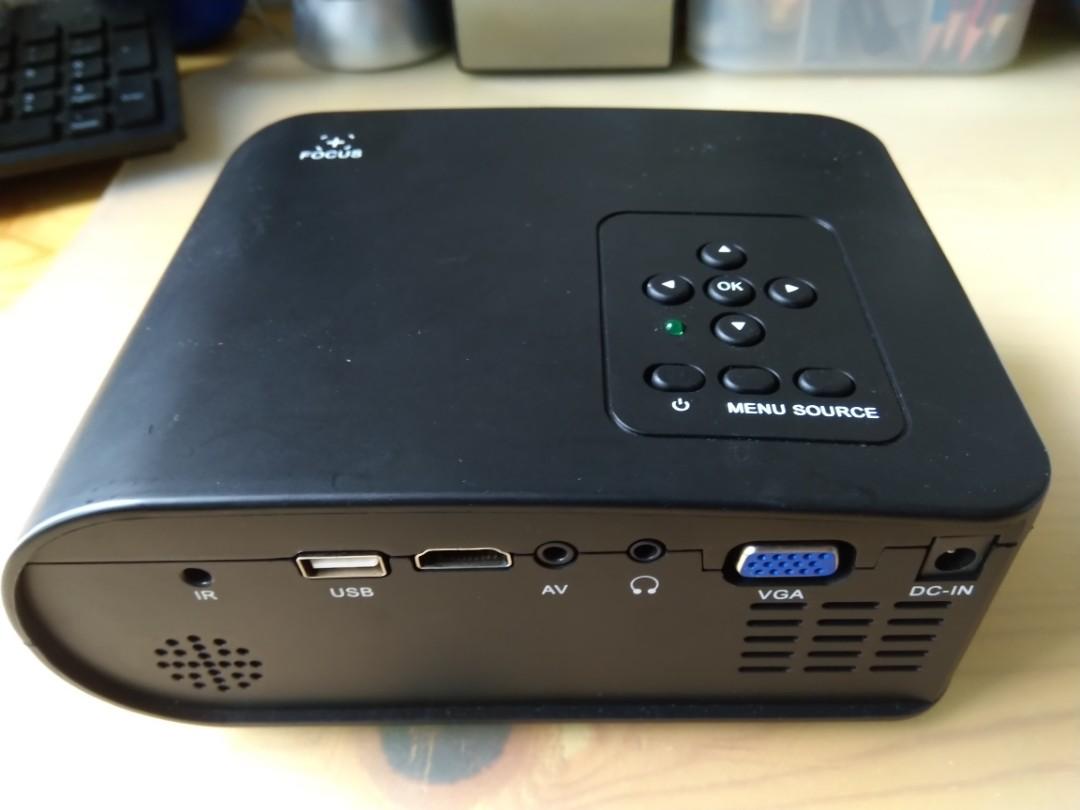 RGB LCD Projector 投影機, 家庭電器, 電視 & 其他娛樂, 投影機 - Carousell