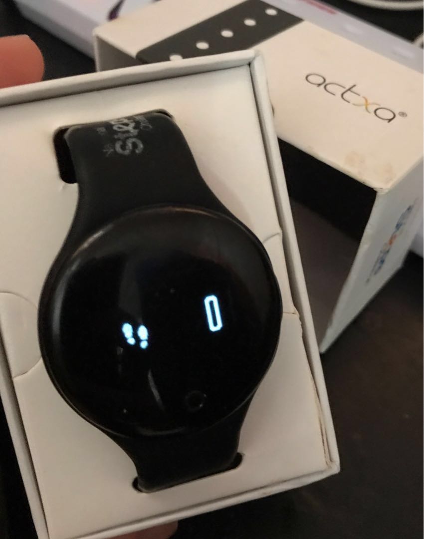 actxa Stride+ Steps Tracker, Mobile Phones & Gadgets, Wearables & Smart Watches on Carousell