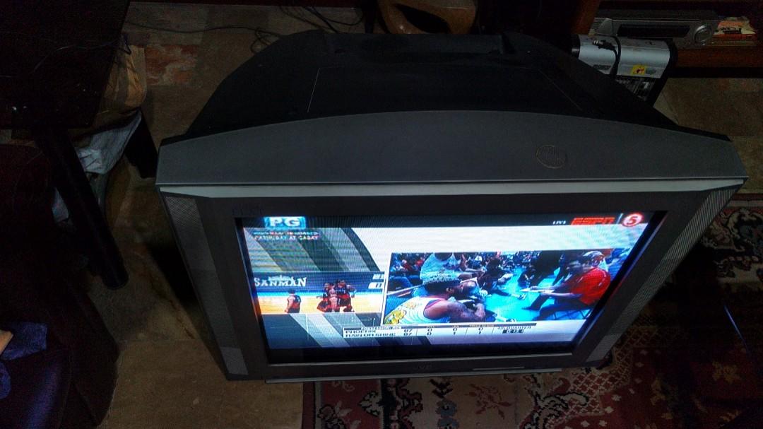 JVC InteriArt 28" CRT Flatscreen TV, TV & Home Appliances, TV ...