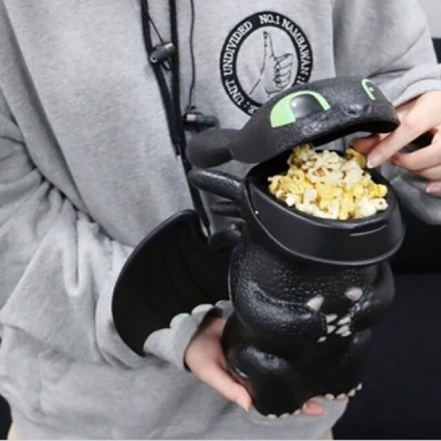 Toothless How to train your dragon popcorn holder, Hobbies & Toys, Toys ...