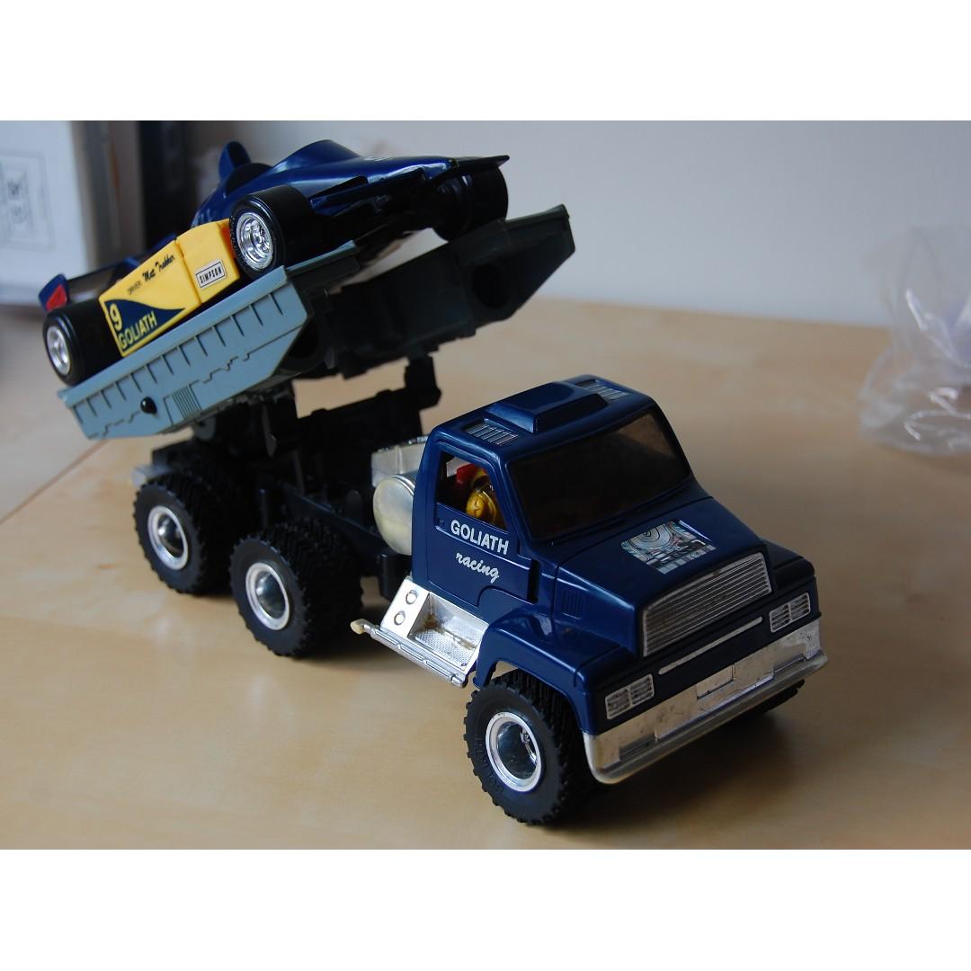 M.A.S.K. Toy - Goliath with Matt Tracker and Nevada Rushmore Figurines ...