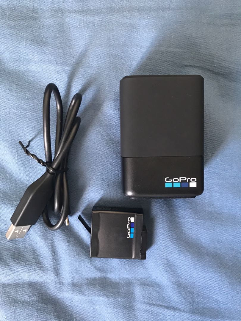Official GoPro Dual Battery Charger + Battery, Photography, Photography ...