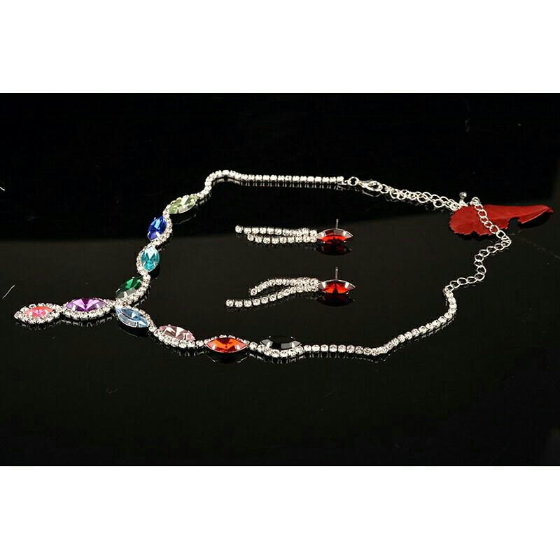 Set Rantai Leher Dan Subang Womens Fashion Jewelry And Organisers Anklets On Carousell