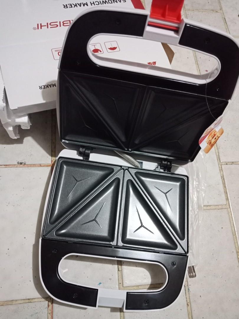 SELLING! Brand NEW Hanabishi sandwich maker, Furniture & Home Living ...
