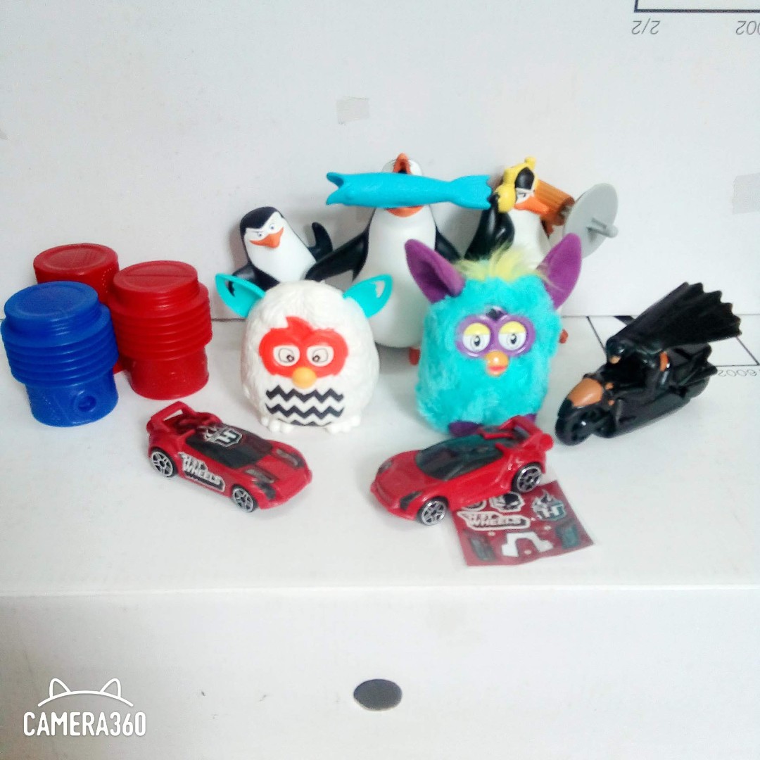 Set Of Collectible Items (Furby + Penguins Of Madagascar + Batman + Hot ...