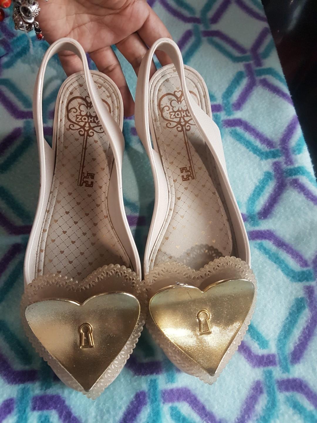 Zaxy shoes, Women's Fashion, Footwear, Sandals on Carousell