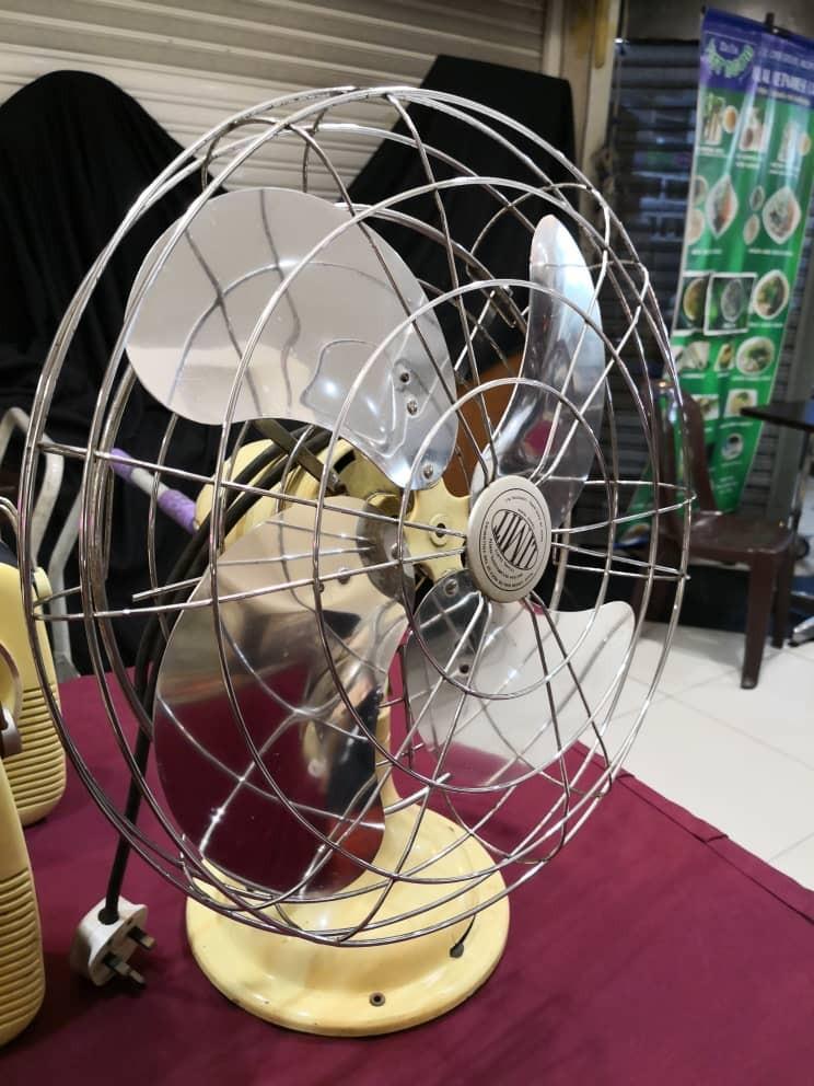 Antique Limit Fan,Large, Furniture & Home Living, Home Decor, Vases ...