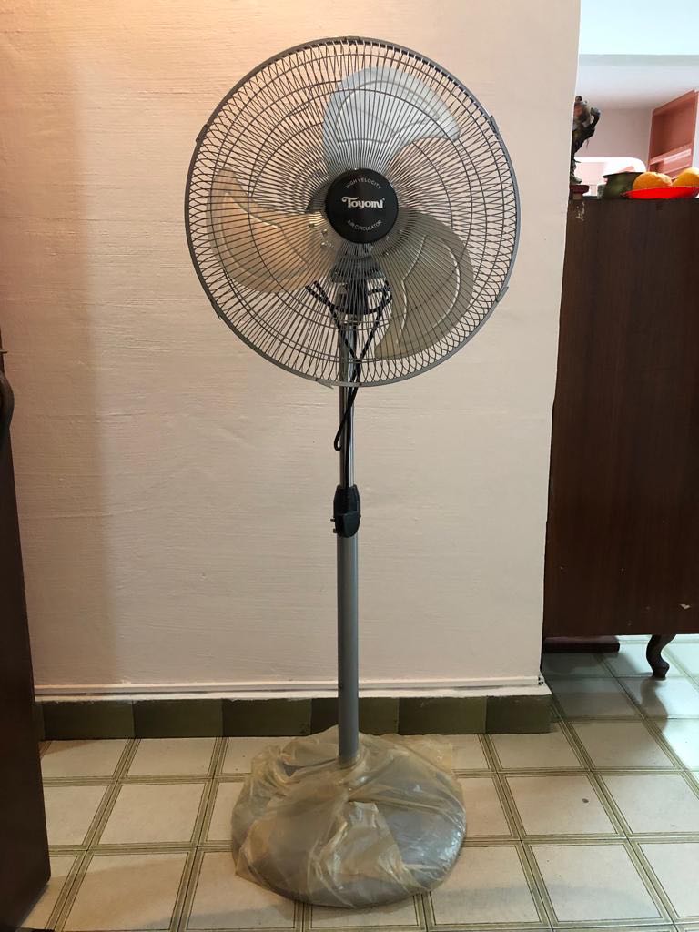Toyomi Stand Fan (heavy duty), Furniture & Home Living, Lighting & Fans ...