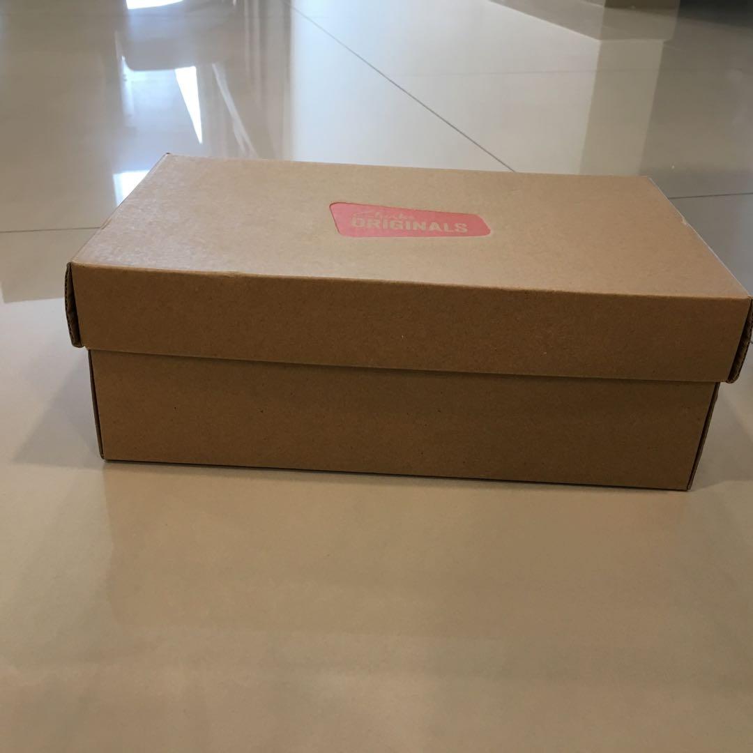 Clarks Shoe Box, Everything Else, Others on Carousell