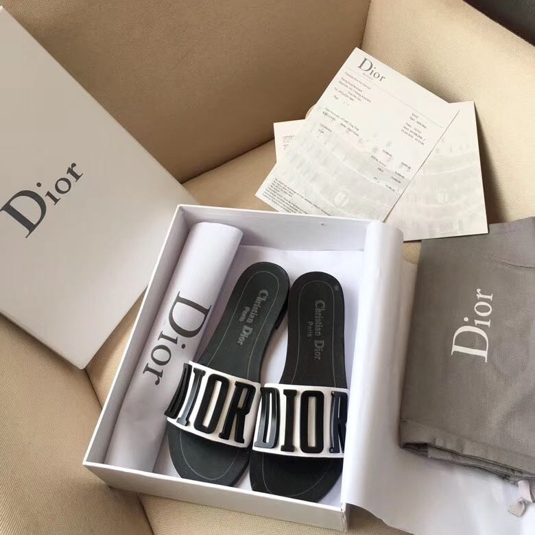 Dior Sandals, Women's Fashion, Footwear, Sandals on Carousell