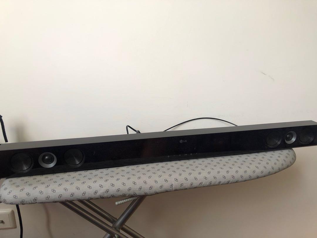 LG Soundbar/Subwoofer/remote control, Electronics, Audio on Carousell