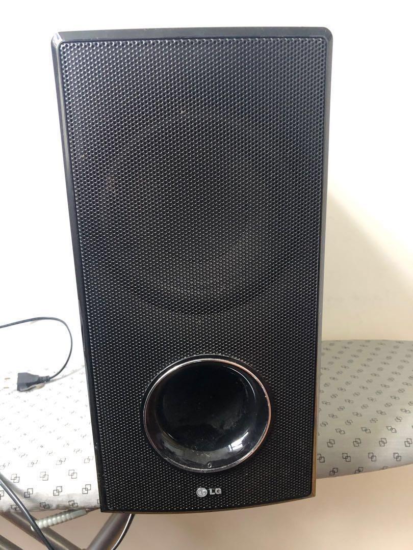 LG Soundbar/Subwoofer/remote control, Electronics, Audio on Carousell