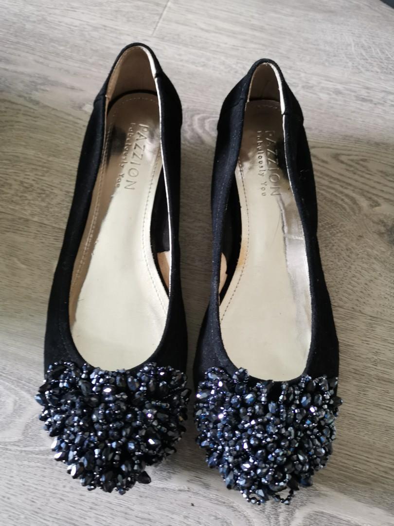 Pazzion Shoes, Women's Fashion, Footwear, Sandals on Carousell