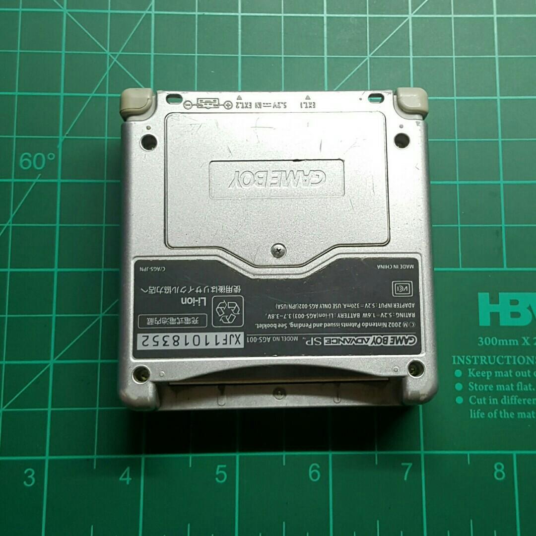 Silver gba sp 001 (scroll down to read), Video Gaming, Video Game Consoles, Others on Carousell