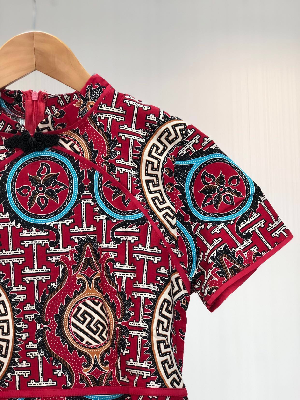 Batik Qipao Cheongsam Val Dress (available Big size), Women's Fashion ...