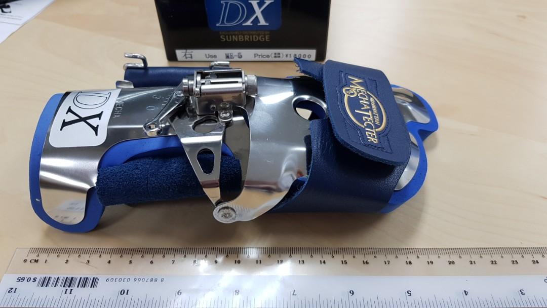 CHEAP $238!!!! PROFESSIONAL BOWLING BALL HAND WRIST GUARD BY WORLD'S ...