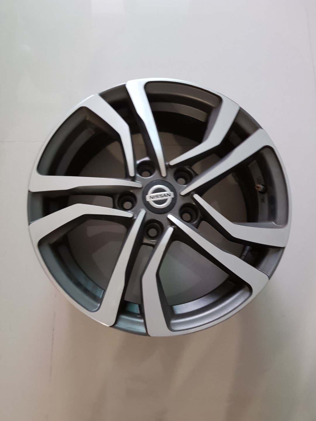 Nissan Sylphy 16" Alloy Rim, Car Accessories, Tyres & Rims on Carousell