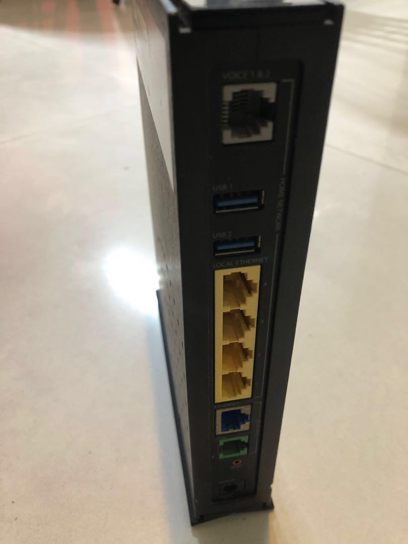 Singtel Router / Modem for Optic Fibre, Computers & Tech, Parts ...