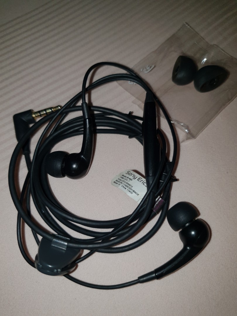 sony ericsson mh650 earphone with new earstud, Audio, Earphones on ...