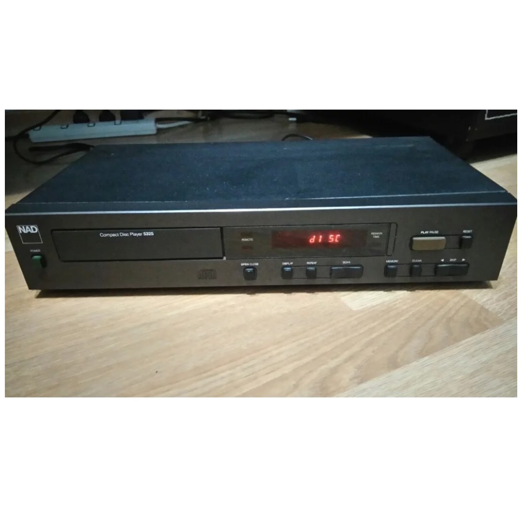 Spoilt, not working: NAD model 5325 Stereo CD Player for hifi, Audio ...