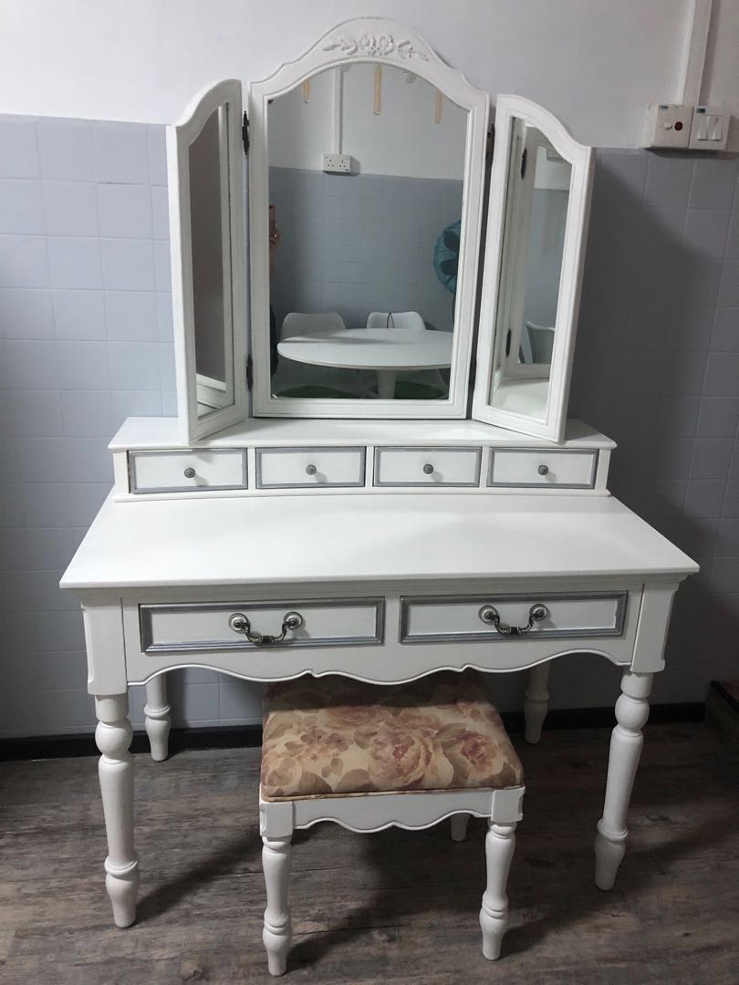 Victorian Princess Dressing Table (Refurbished), Furniture & Home ...