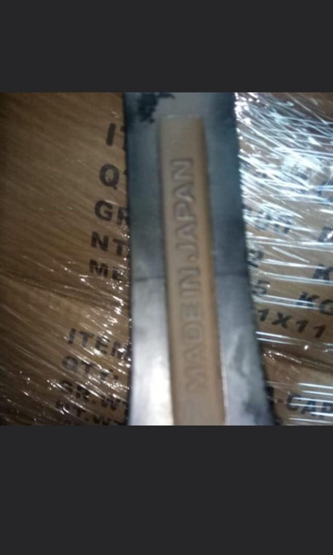 Original Ray rims with tyres, Car Accessories, Tyres & Rims on Carousell