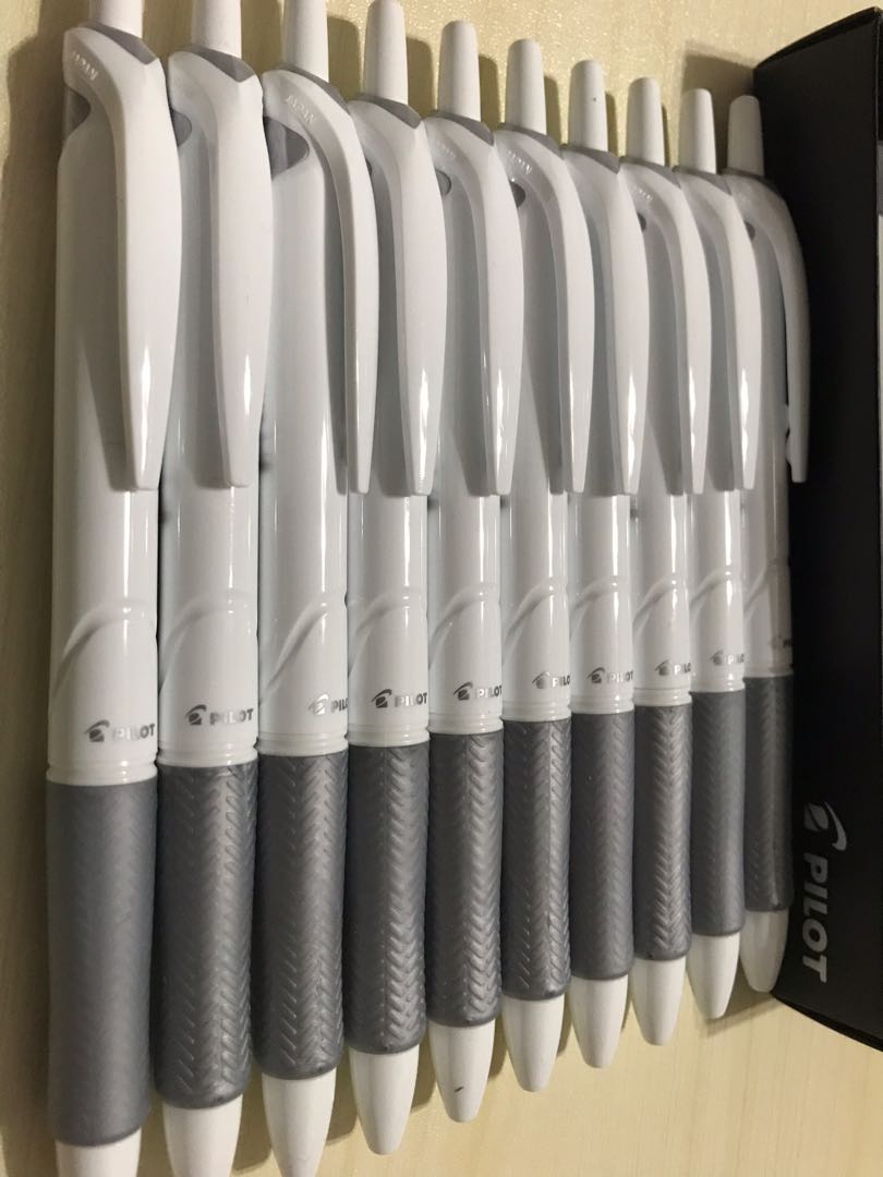 PILOT Retractable Ball Point Pen BLUE, Hobbies & Toys, Stationery ...