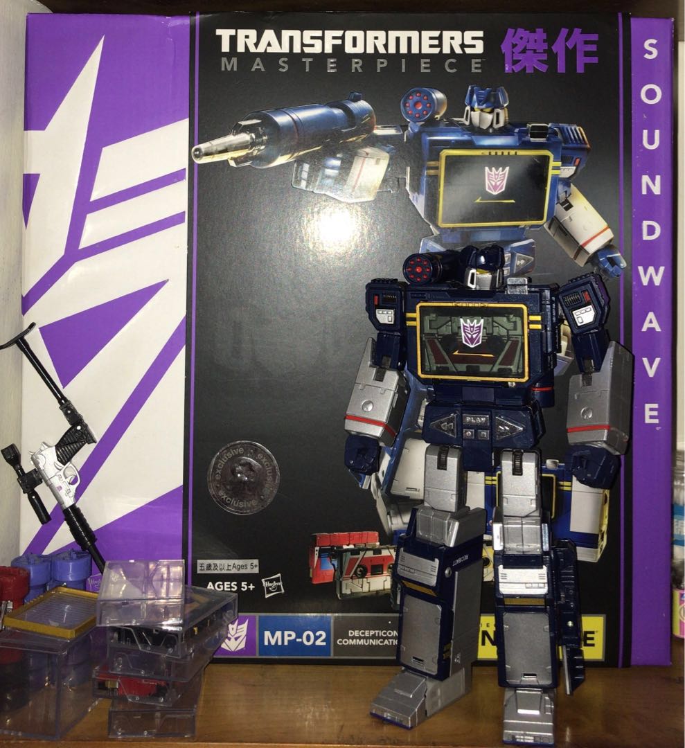 Toys R Us Exclusive Transformers MP-13 Masterpiece Soundwave, Hobbies ...
