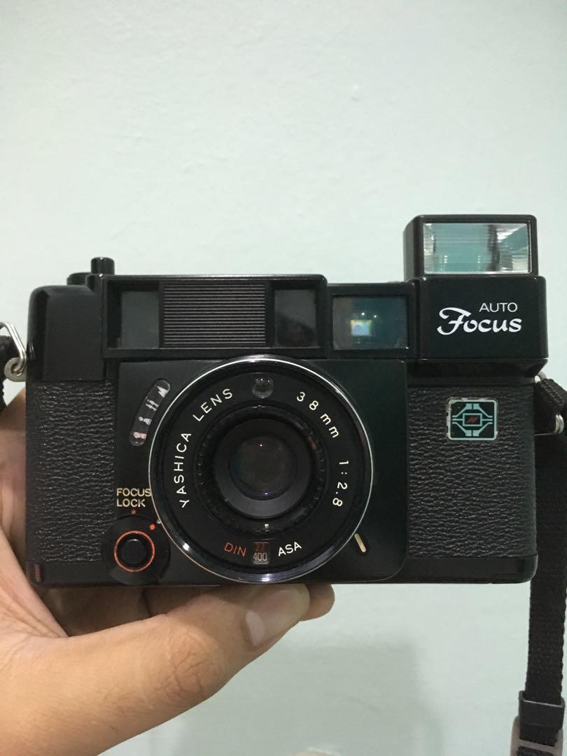 Yashica Auto Focus film camera, Photography, Cameras on Carousell