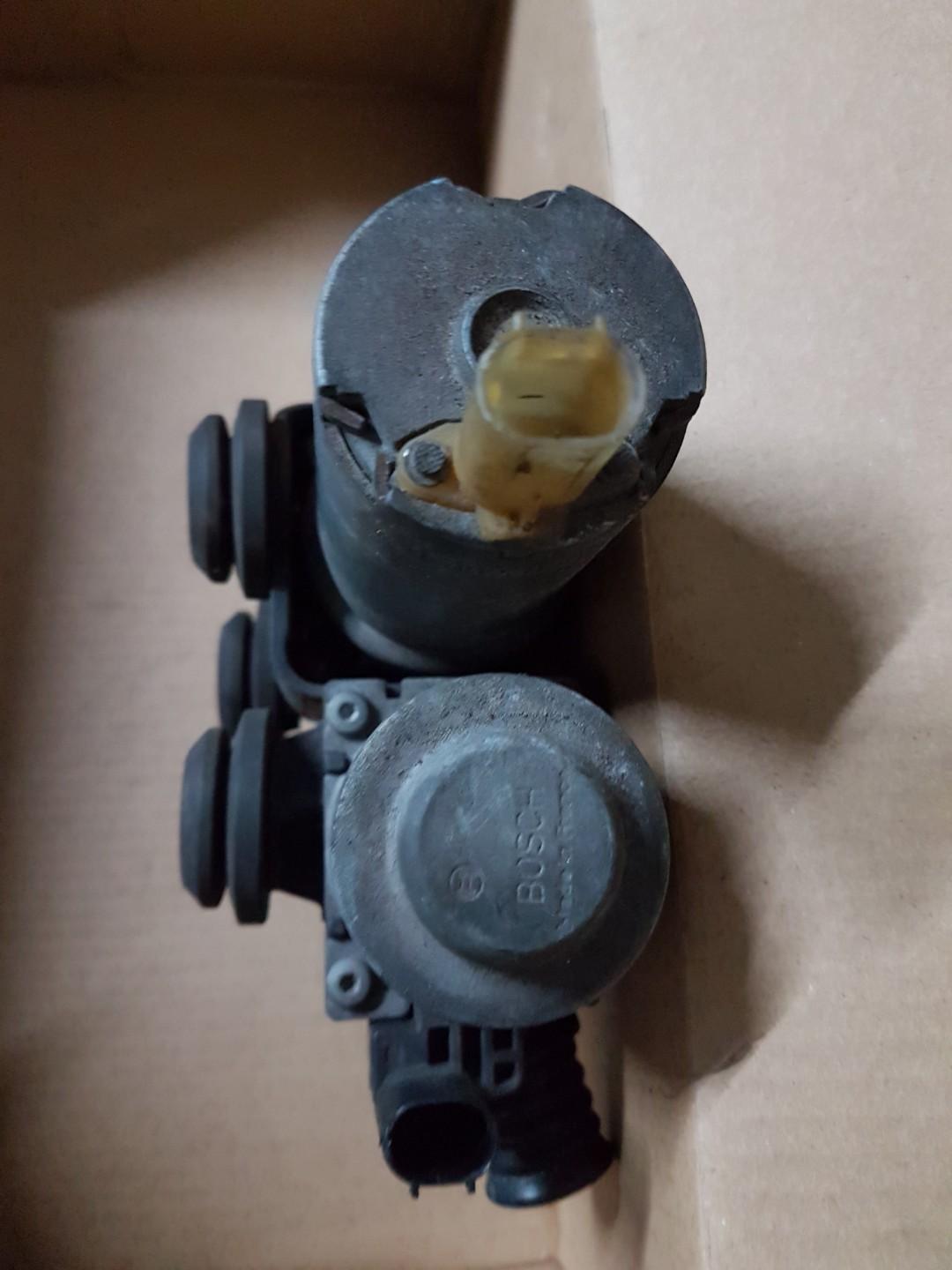 Bmw e46 water heater control valve, Auto Accessories on Carousell