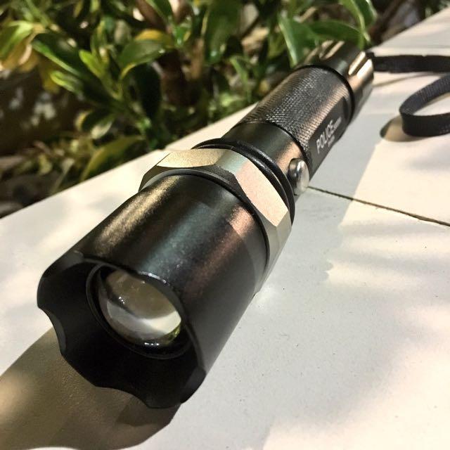 POLICE Q3 LED Rechargeable Torchlight (A), TV & Home Appliances, TV ...