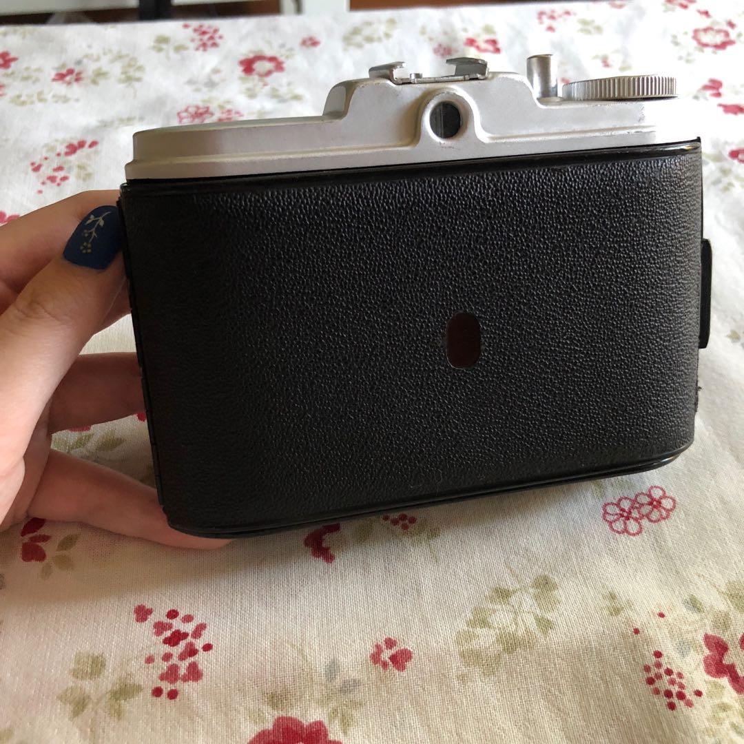 Agfa Isola 1 Film Camera, Photography, Cameras on Carousell