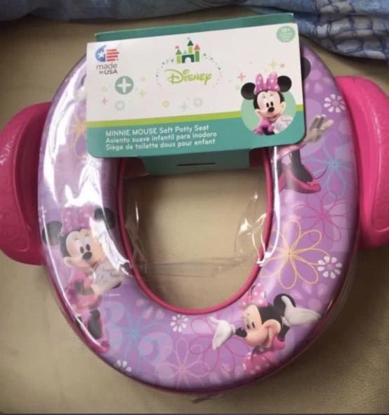 Bb potty training seat. Disney Minnie mouse, 兒童＆孕婦用品, 護理及餵哺, 護理及餵哺 - 嬰兒 ...