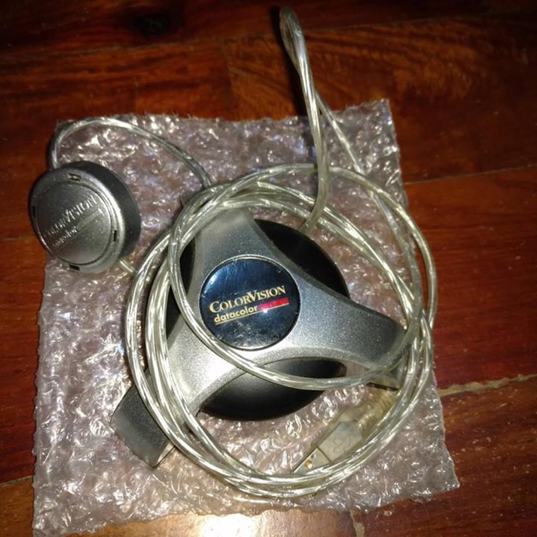 Datacolor Spyder 2 Pro Professional Monitor Calibration System ...