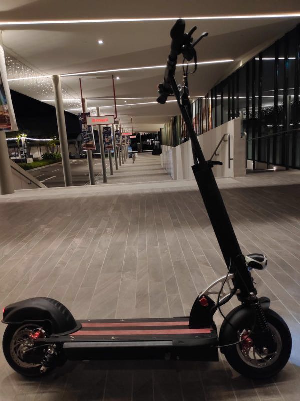 E Scooter Almost New condition Speedway 4 OEM Folding PMD 850W motor ...