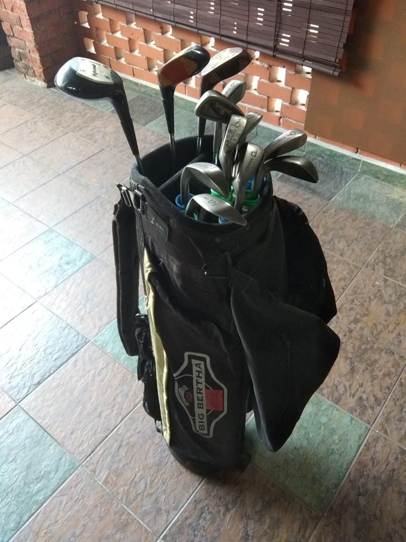 Golf Set with golf beg, Sports Equipment, Sports & Games, Golf on Carousell