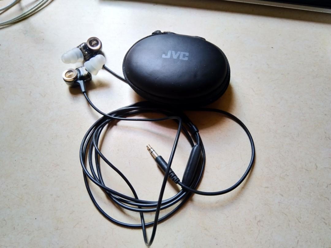 JVC FXZ200 MOST UNIQUE IEM, Audio, Other Audio Equipment on Carousell