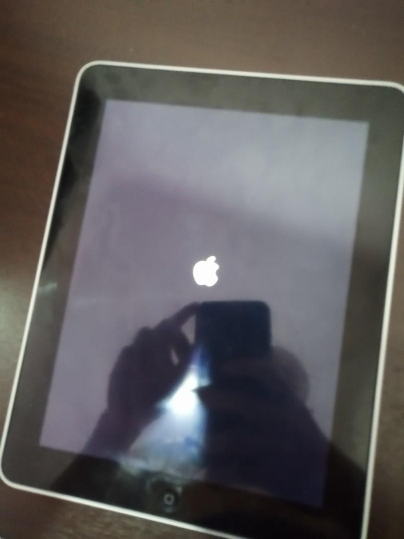 Original ipad aka ipad 1, Mobile Phones & Gadgets, Tablets, iPad on ...