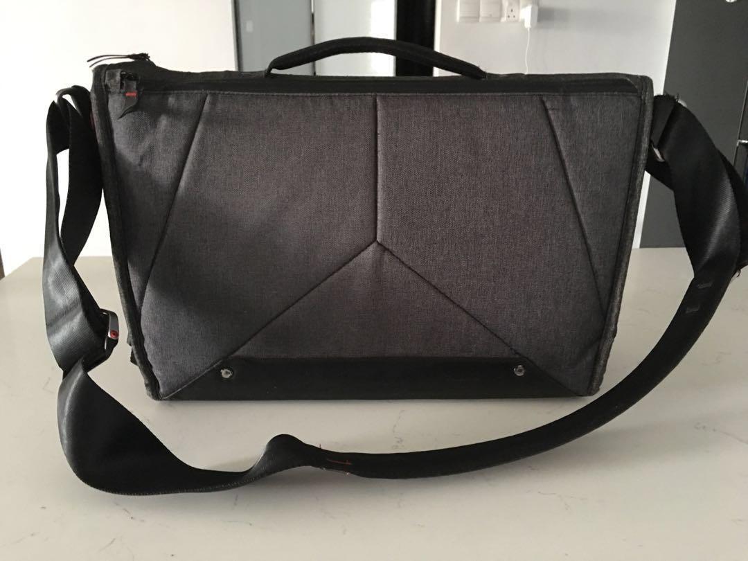 Peak Design Original Kickstarter Messenger bag, Photography ...