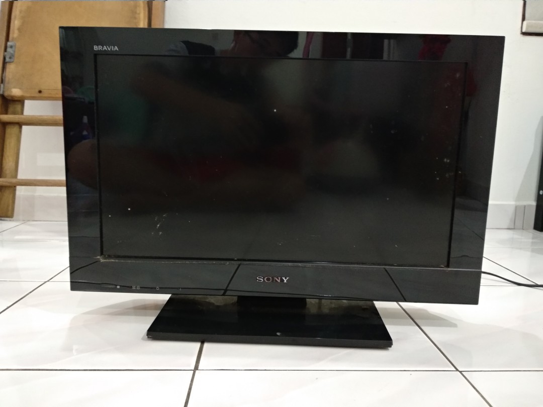 Sony Bravia 22 inch LCD TV, TV & Home Appliances, TV & Entertainment ...