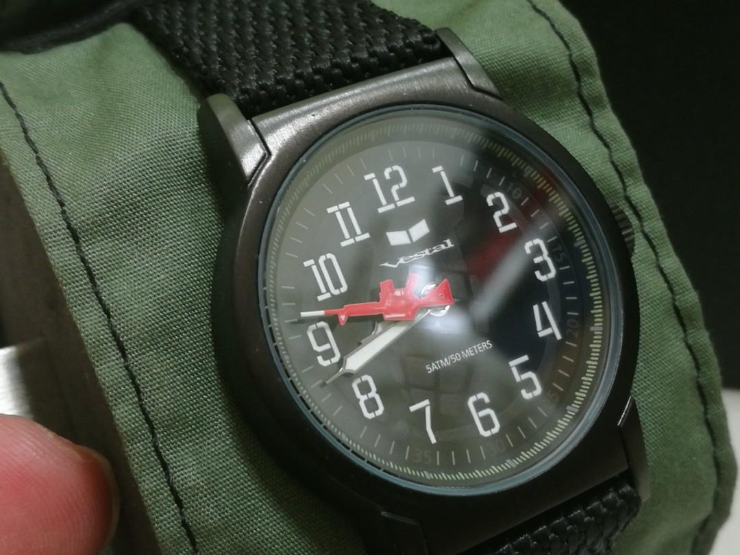 VESTAL BOMB WATCH Grenade, Mobile Phones & Gadgets, Wearables & Smart ...