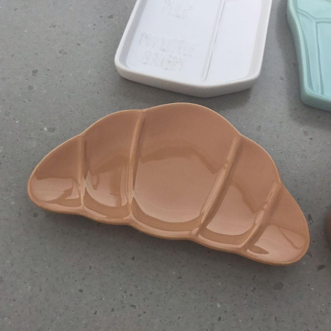 Brand new Daiso bread collection side plates (9 pieces in total) Super ...