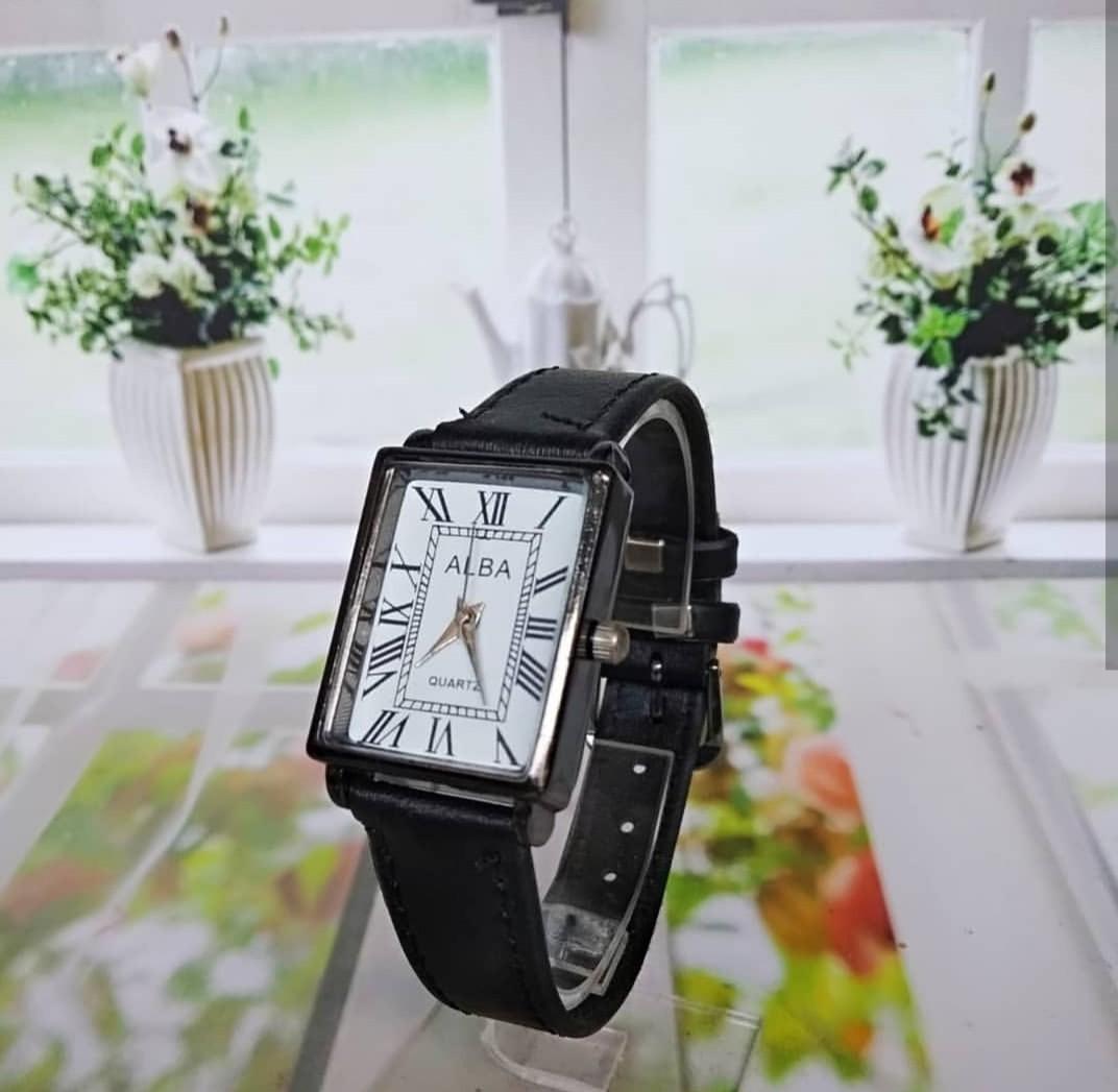 Jam Tangan Alba kotak, Olshop Fashion, Olshop Wanita di Carousell
