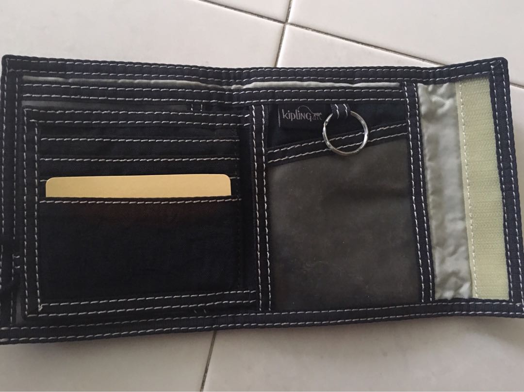 Kipling Wallet, Men's Fashion, Watches & Accessories, Wallets & Card ...